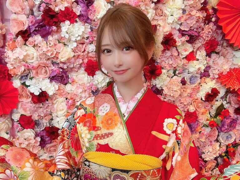 人気ライバーさら、「MURUA」S/S COLLECTIONモデルに就任！17LIVEイベントで圧巻の逆転1位。 – ライブタイムズ